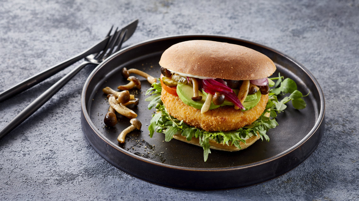 Crispy Coated Cheese Patties – Arla Pro erfindet den Veggie-Burger neu ...
